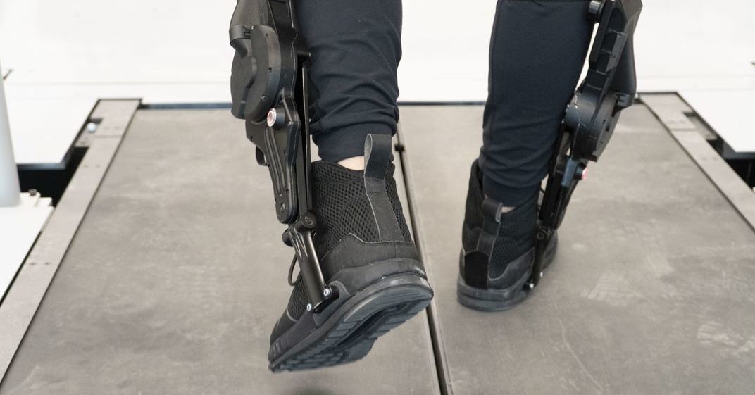 Exoskeletons: In just two minutes to comfort | Cyber Valley